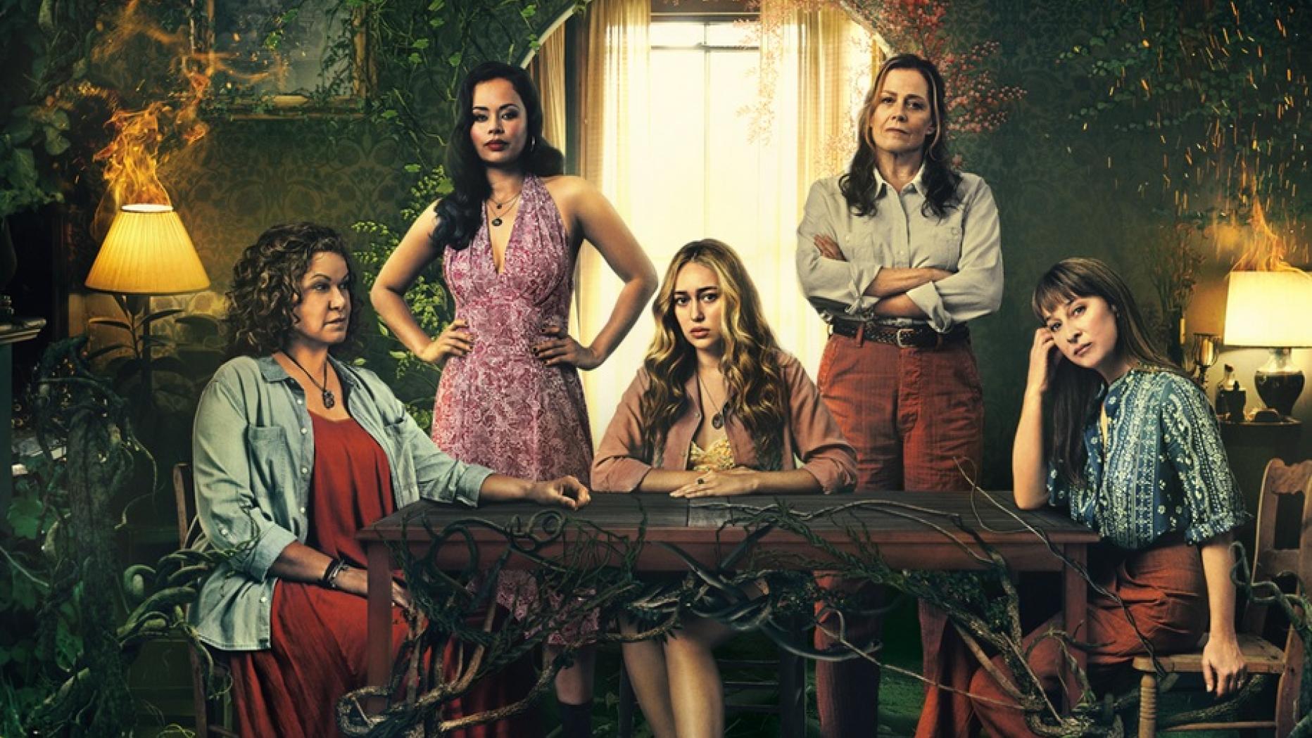 The Lost Flowers Of Alice Hart Trailer Mit Sigourney Weaver the-lost-flowers-of-alice-hart-trailer-mit-sigourney-weaver