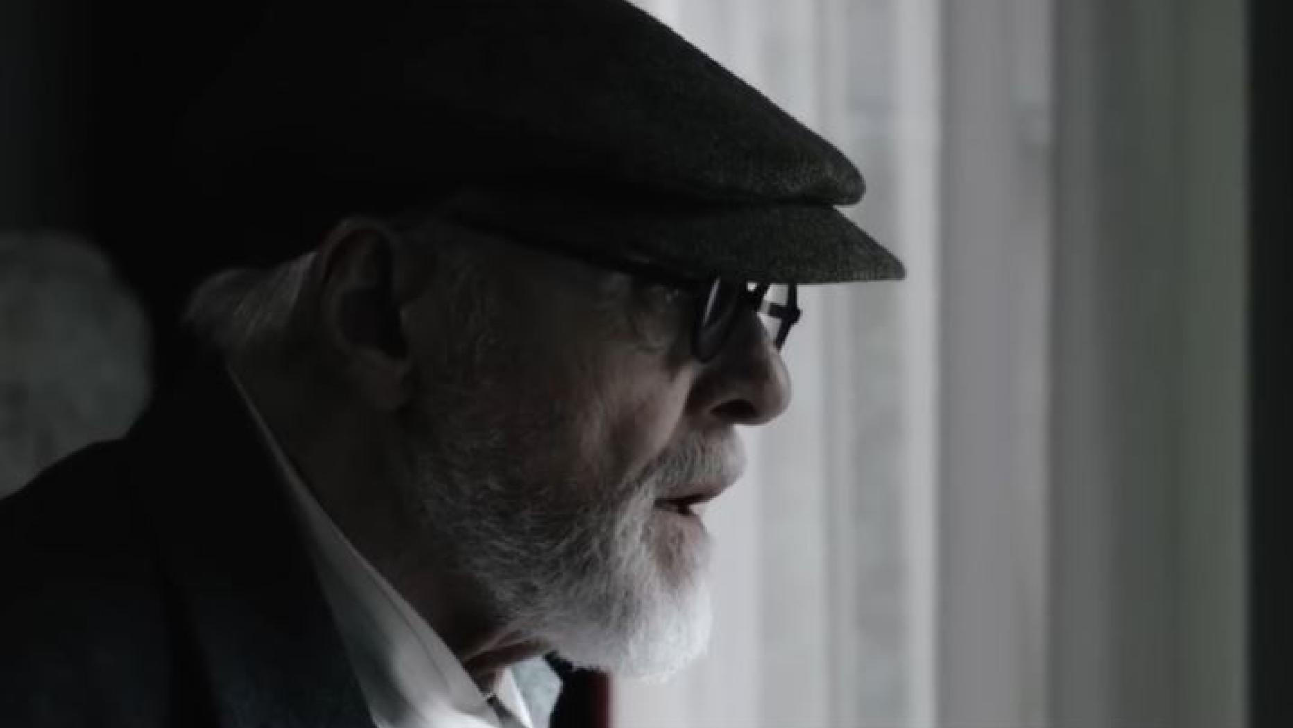 "Freud's Last Session"-Trailer: Anthony Hopkins spielt Freud
