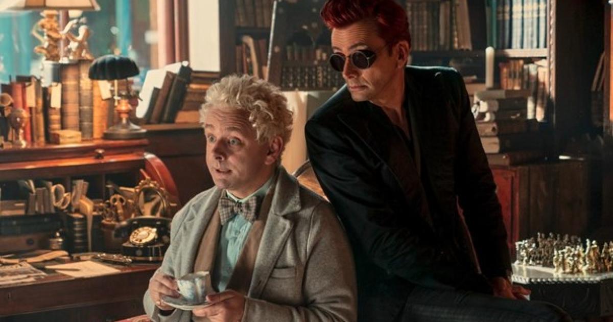 "Good Omens"-Stars Sheen & Tennant im Interview über Spaß am Set