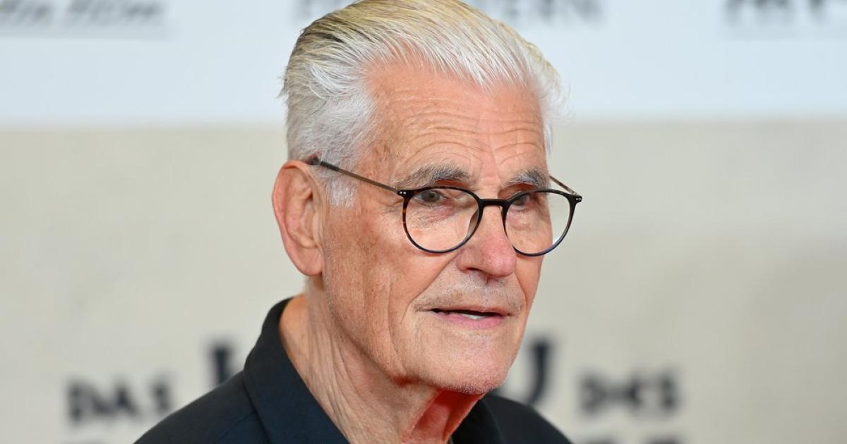 Sky du Mont: Film-Abschied mit "Das Kanu des Manitu"