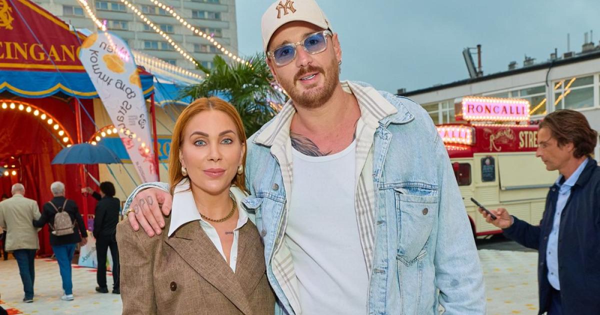 "Hofnarr liebt die Queen" im TV: Tara Tabitha und Dennis Lodi